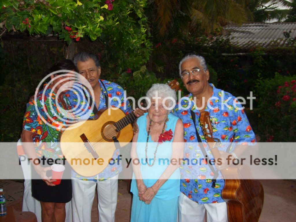 Zihuatanejo-Ixtapa Message Board - Adiós a José Montufar Leónides - qepd