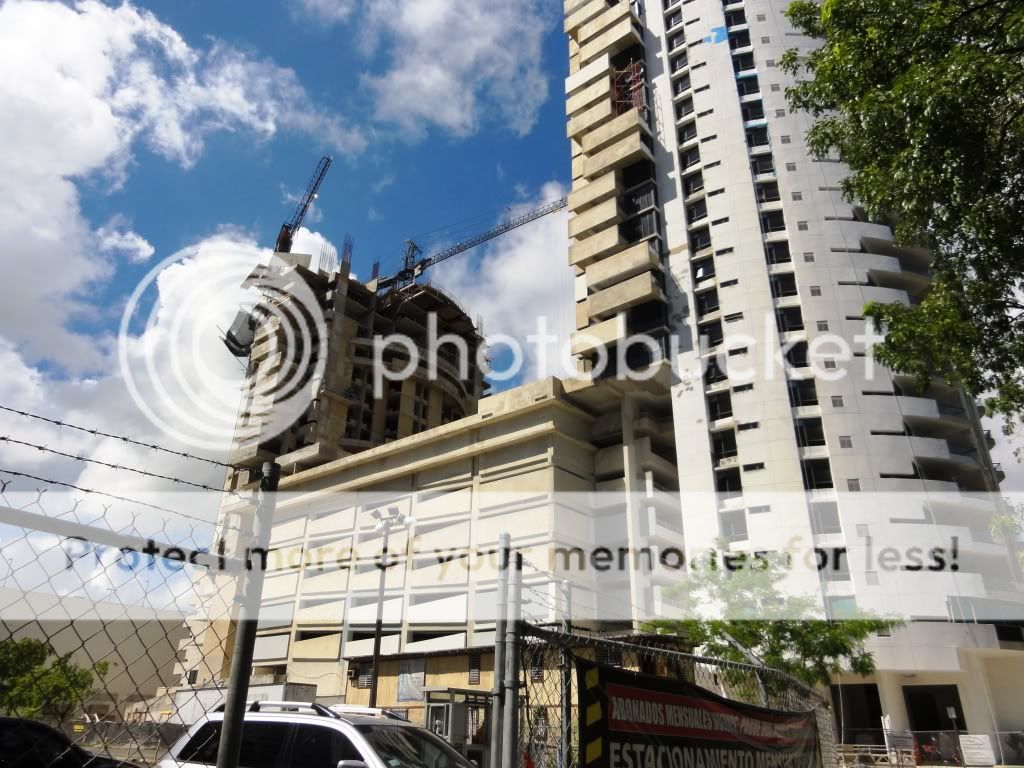 SAN JUAN | HATO REY | Quantum Metrocenter | 2 x 27p | Com | Page 9 ...